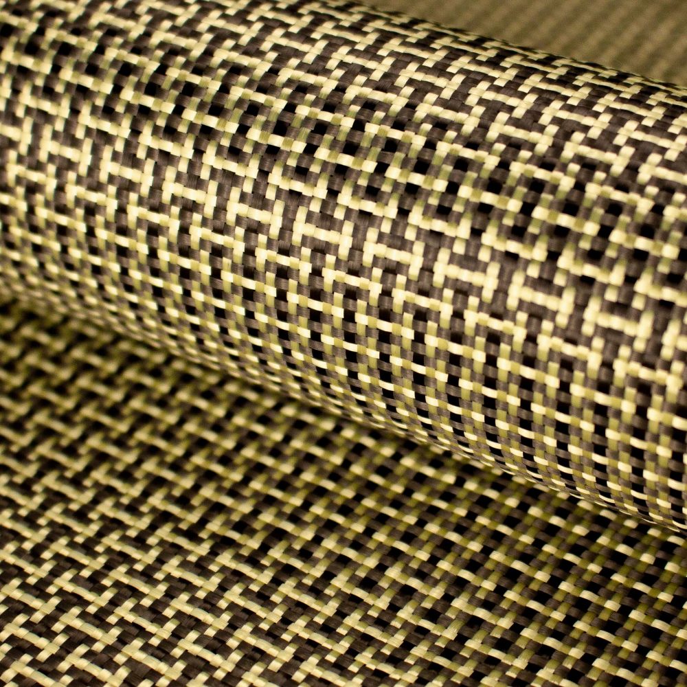 200GSM / PW / High Strength 3K & KEVLAR / 1500mm – ALPHA COMPOSITION